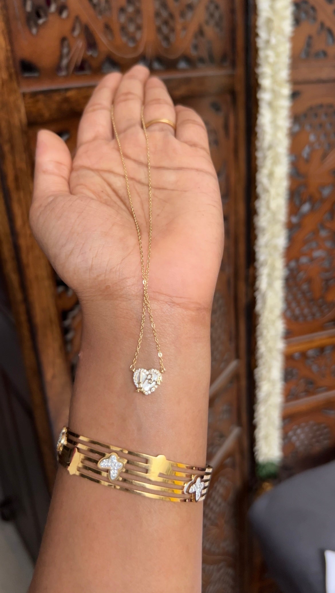 Chain -gold – Made For Hers